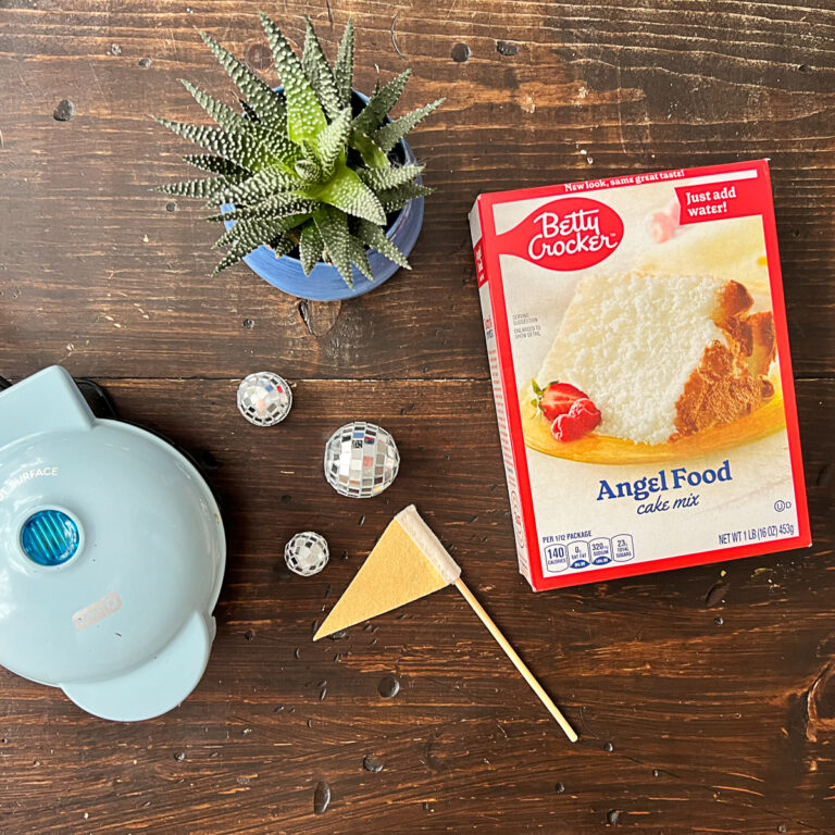 Angel Food Cake Mix Waffles in the Dash Mini Waffle Maker - My Life and ...